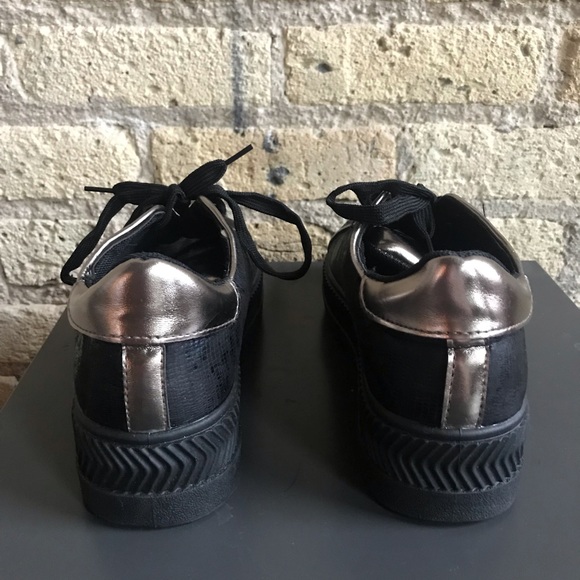 Shoes | Bestelle Black And Gold Sneakers | Poshmark